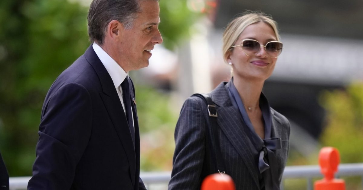 National Newswatch | Hunter Biden and first lady Jill Biden arrive…