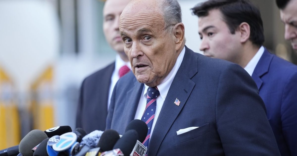 National Newswatch | Defiant Giuliani says he's a victim of…