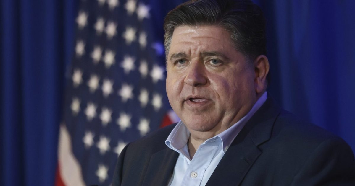 National Newswatch | Pritzker and Ocasio-Cortez: A billionaire and a…