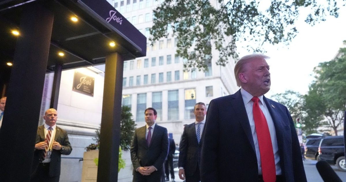 National Newswatch | Trump dines at a restaurant near the White House…