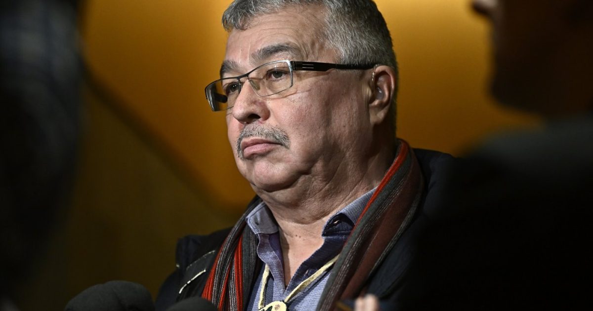 National Newswatch | Longtime Liberal MP representing Northwest…