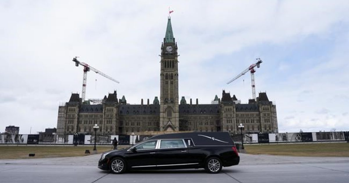 National Newswatch | Former Quebec premiers, citizens pay tribute to…