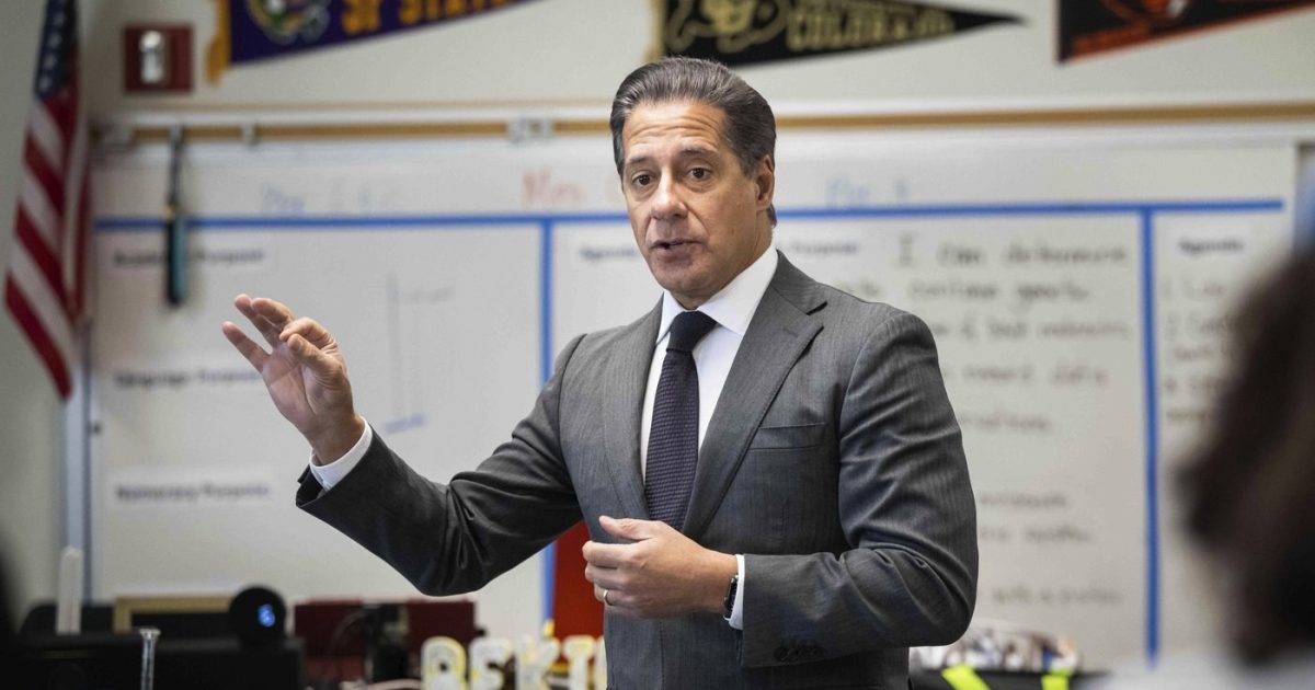 National Newswatch | Homeland Security says agents went to LA schools…