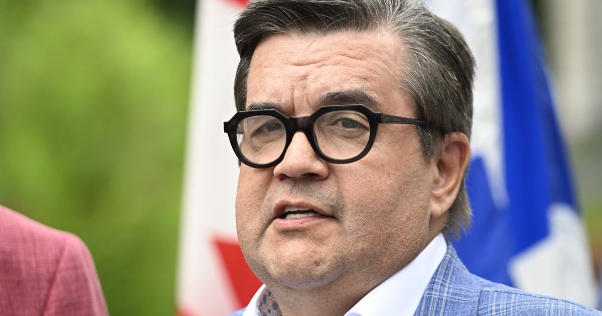 National Newswatch | Former Montreal mayor Denis Coderre seeks…