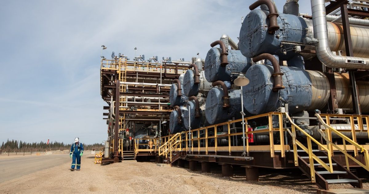 National Newswatch | Cenovus CEO says oilsands dialogue 'myopically…